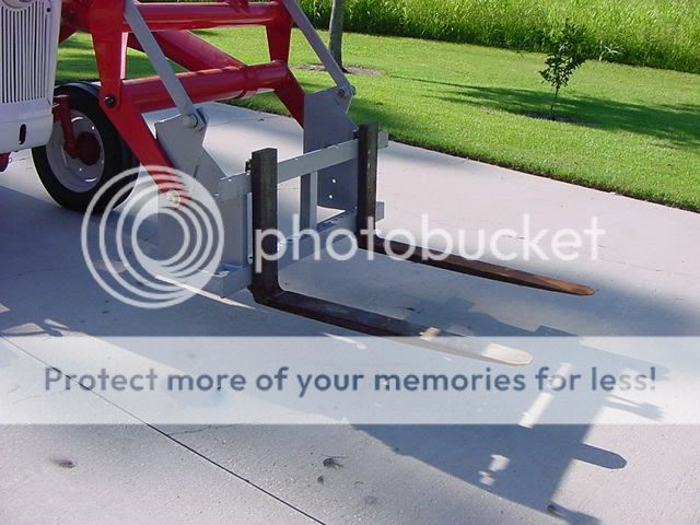 One Arm Loader Fork Lift Attachment | Yesterday's Tractors Forums